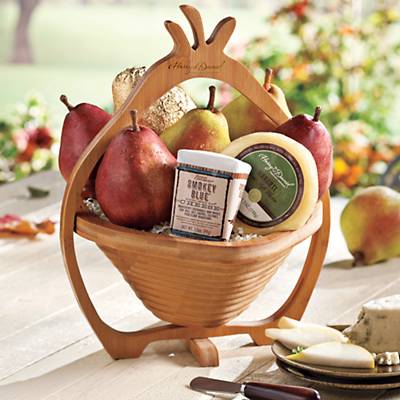 Wow your Holiday Hostess with these great Hostess Gifts! | That Girl At ...